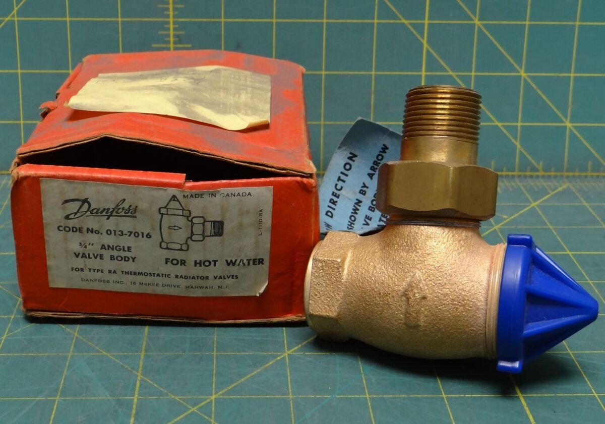 Danfoss RA Thermostatic Radiator Valve 013-7016 3/4" Angle Valve Body ...
