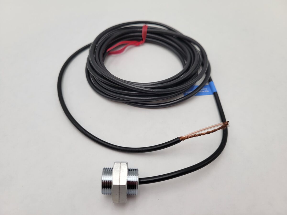 Keyence EH-114 Proximity Sensor Switch 2 Wire 3M Cable Shielded Type E ...