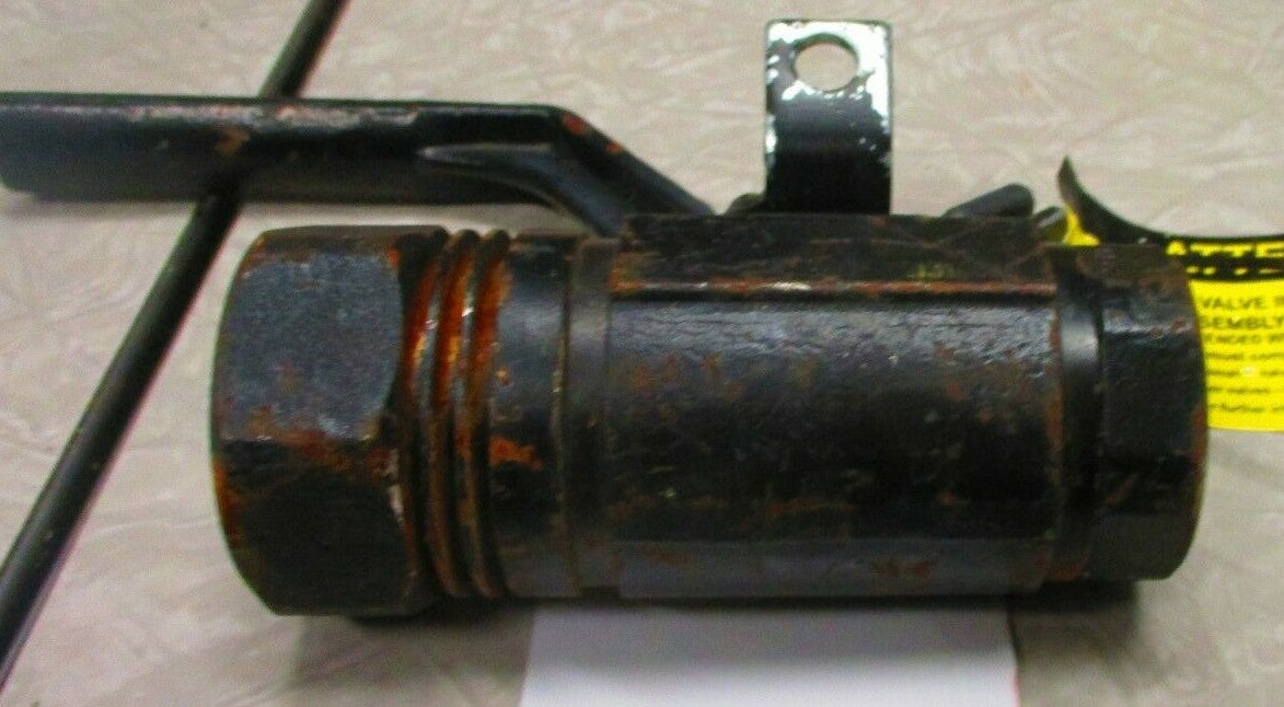 Ball Valve Cameron NUTRON 1" 3000 WOG RP Socket x FNPT Lever Op. T3 Se ...